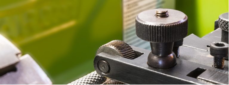Knurling Tools 101: Types, Features, & Applications | DXP Enterprises